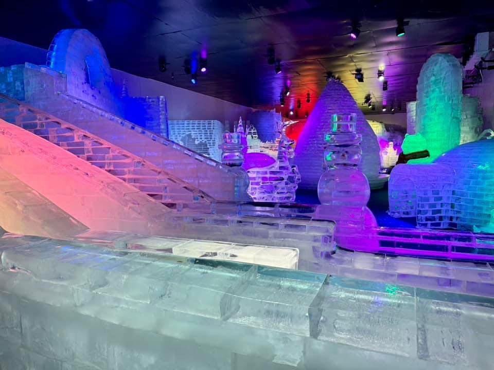 Frost Magical Ice of Siam Ticket + Free Soft Drinks | Save upto 10% OFF ...